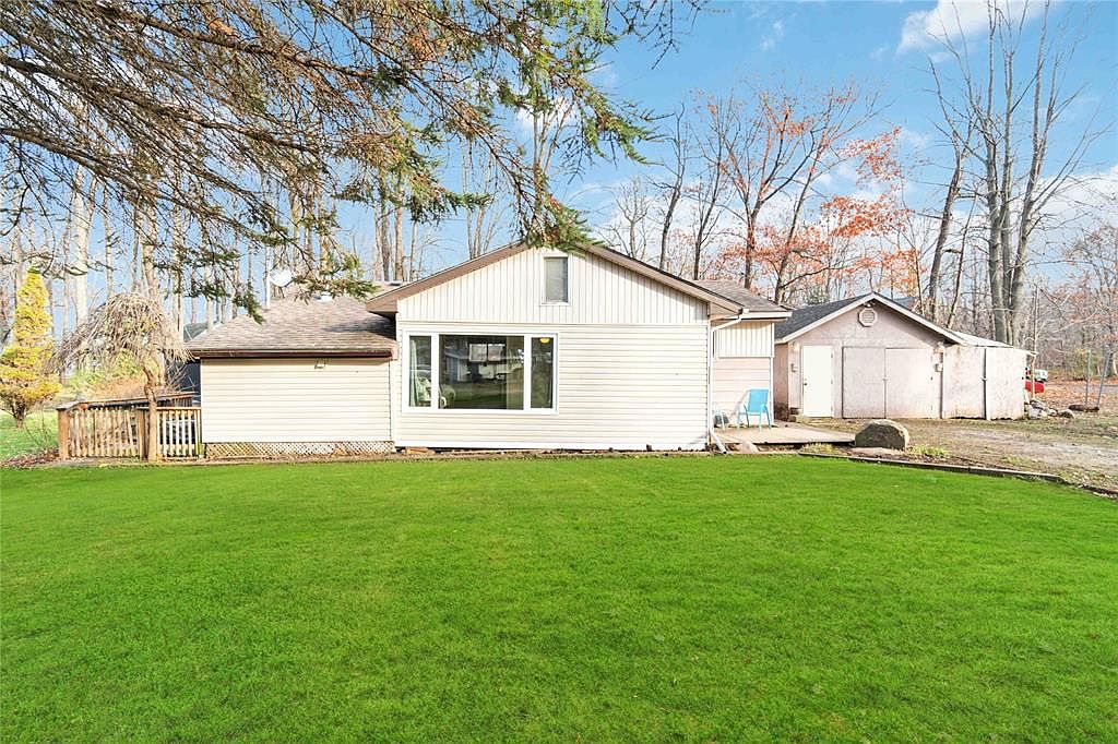 9895 Phoebe Ln, Kettle Pt 44, ON N0N 1J1 | MLS #24017774 | Zillow