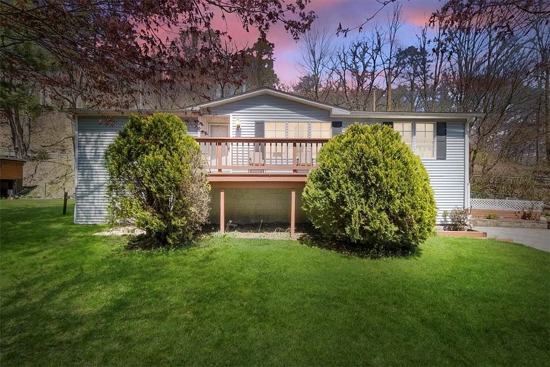 493 State Route 44-55, Marlboro, NY 12542 | Zillow