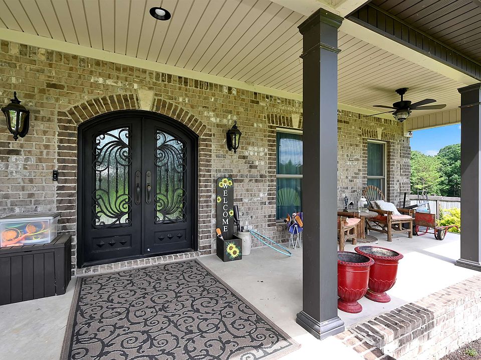 1403 County Road 1371, Vinemont, AL 35179 | Zillow