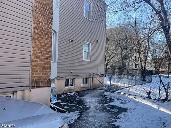 86 W Alpine St UNIT 3, Newark, NJ 07108 | Zillow