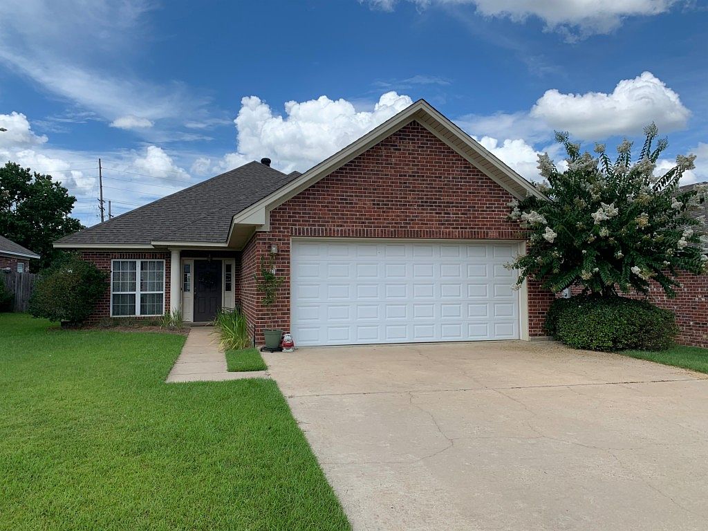 1111 Lisa Ln, Ruston, LA 71270 | Zillow