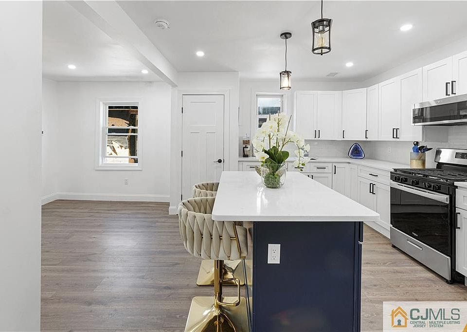 27 Stockton Ave, Jamesburg, NJ 08831 | Zillow