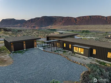 Ravenwing Ranch - 671 Ravens Home Ln Malaga WA | Zillow