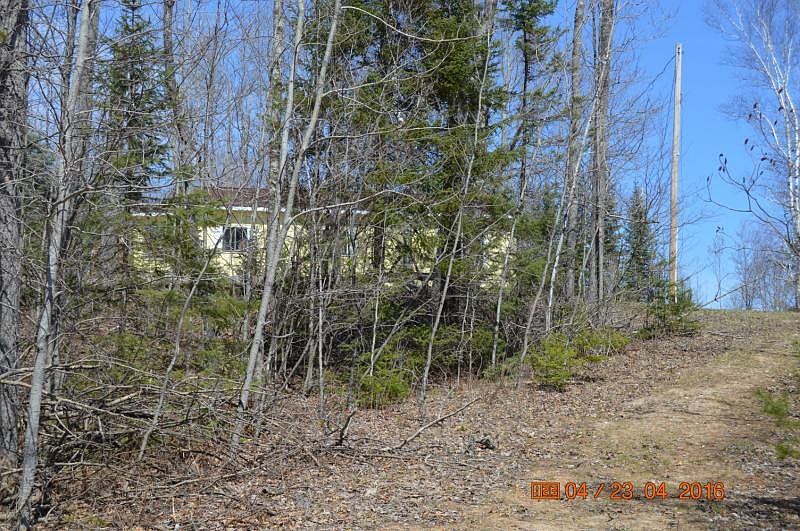 2015 Beaver Ct, Barton City, MI 48705 | Zillow