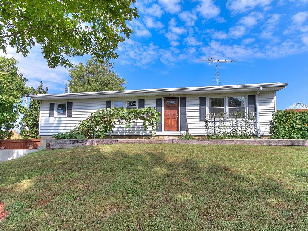 1475 360th Ave, Brooklyn, IA 52211 | Zillow