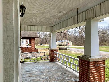 130 E 7th St, Calhoun, KY 42327 | Zillow