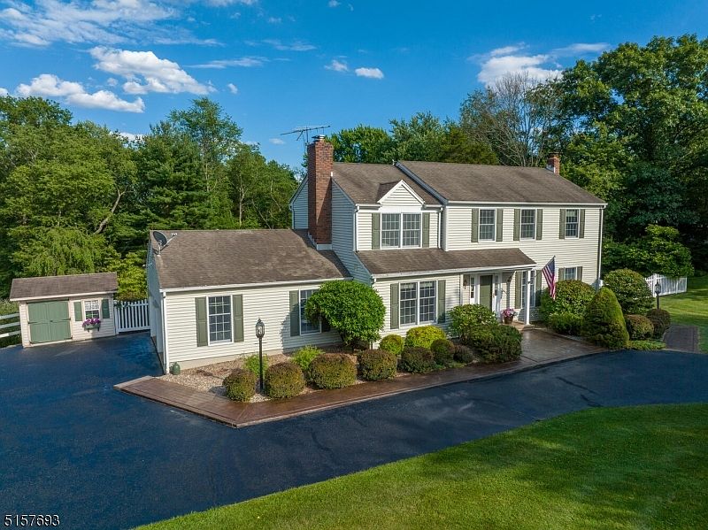 18 Cardinal Dr, Flemington, NJ 08822 | Zillow
