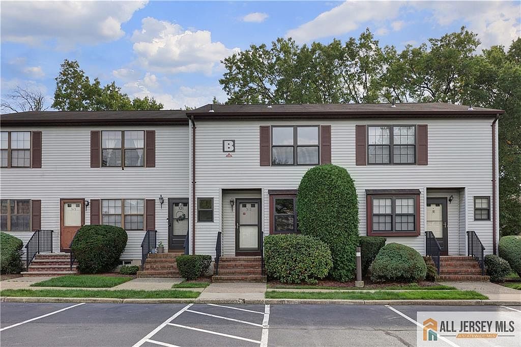 312 Wallace St #312, Edison, NJ 08817 | Zillow