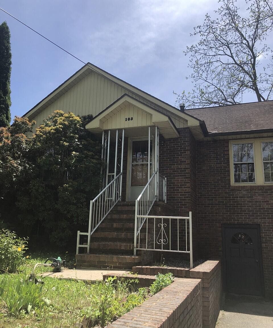 103 Vance St, Oak Hill, WV 25901 | Zillow