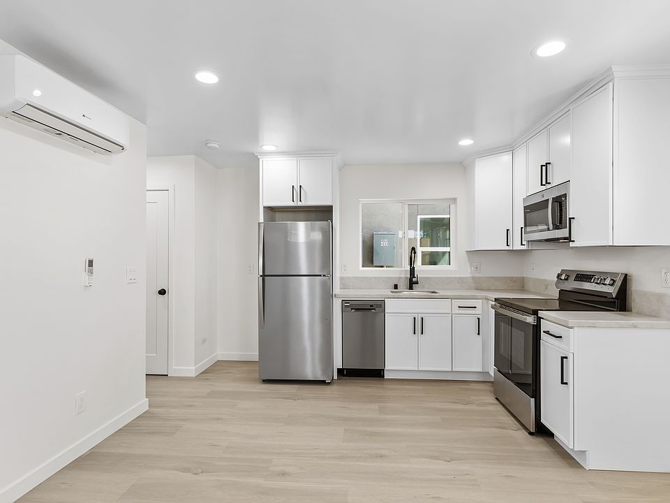 4650 W Point Loma Blvd #2, San Diego, CA 92107 | Zillow
