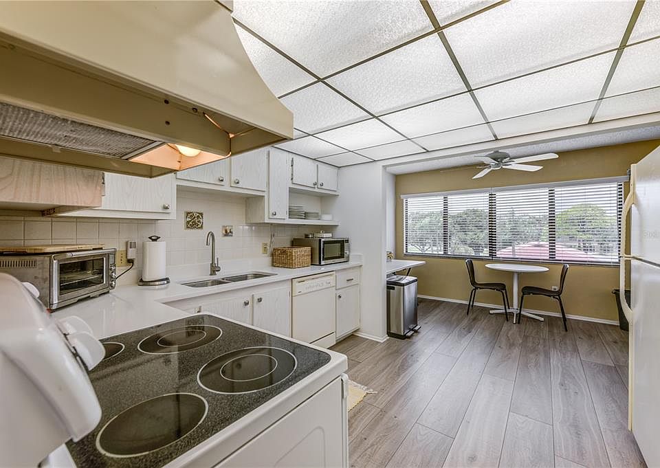 4920 Locust St NE Saint Petersburg, FL, 33703 - Apartments for Rent ...