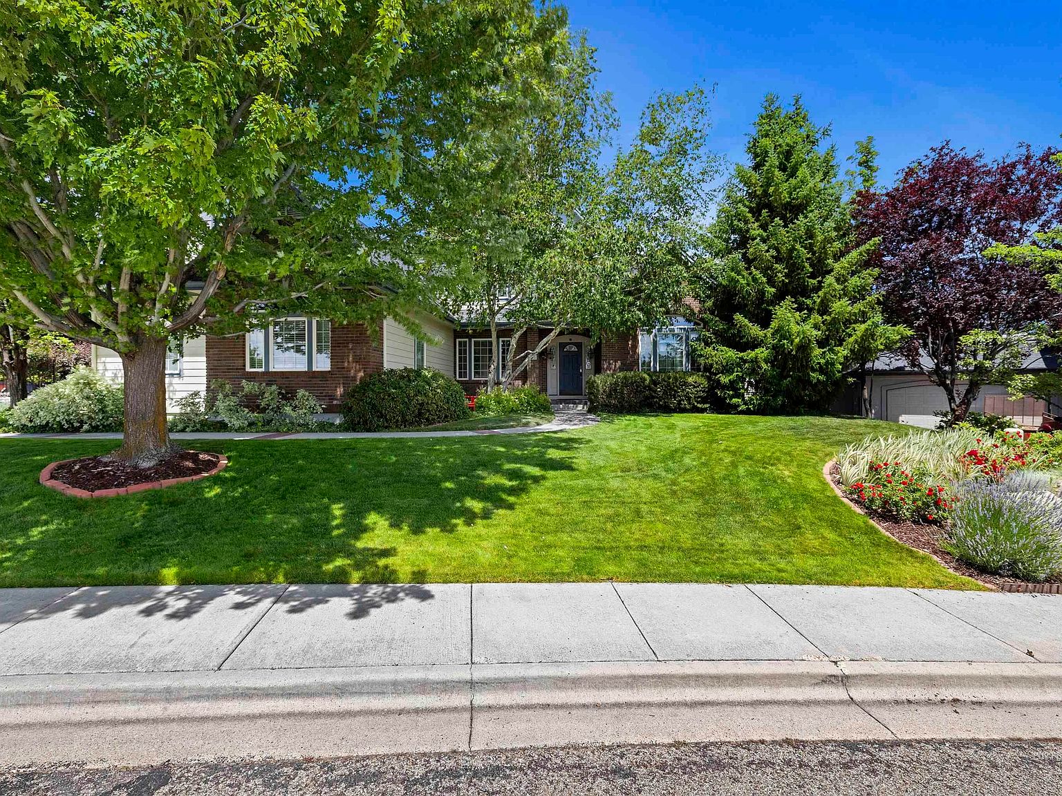 2074 W Falcon Point Ct, Boise, ID 83703 | MLS #98916046 | Zillow