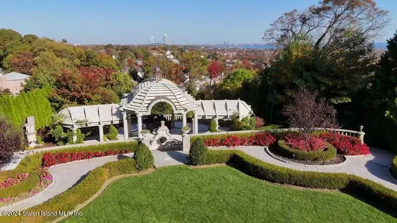177 Benedict Road #1 in Todt Hill, Staten Island | StreetEasy