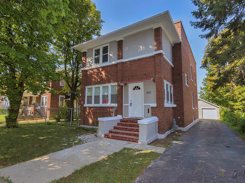 1734 Park Ave, North Chicago, IL 60064 | Zillow
