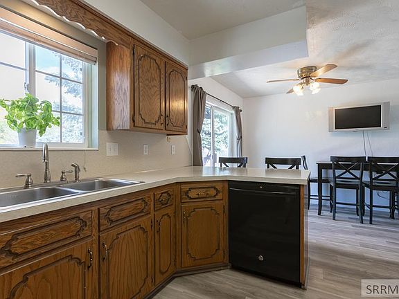 4125 E Wanda St, Ammon, ID 83406 | Zillow