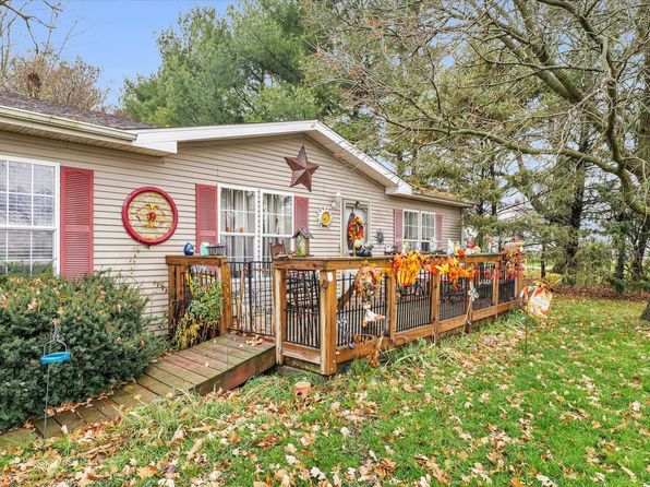 Bellflower IL Real Estate - Bellflower IL Homes For Sale | Zillow