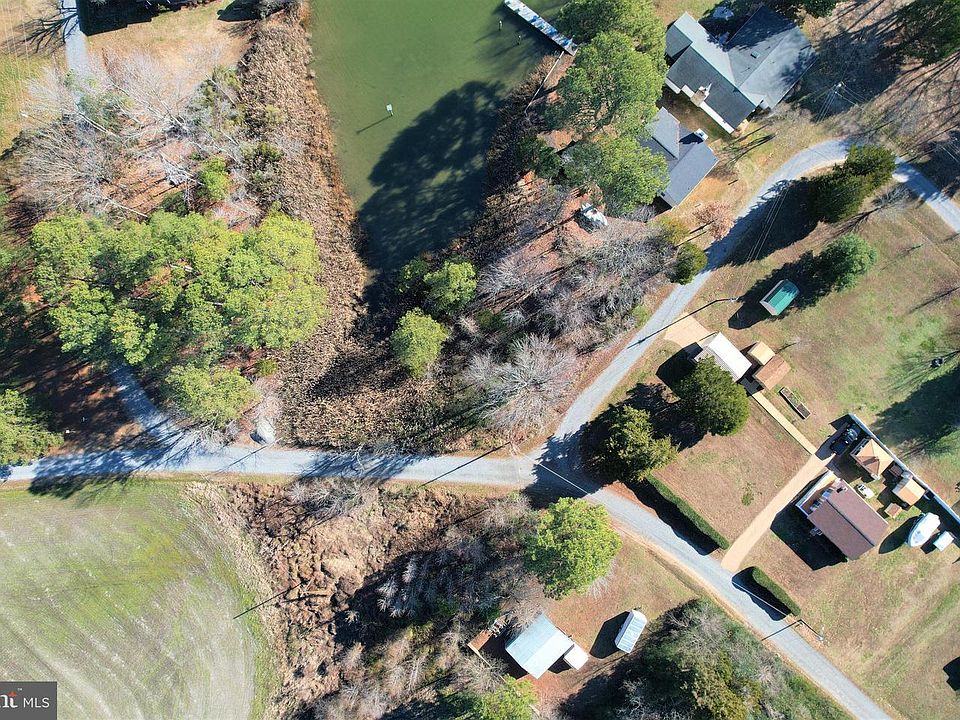 137 Travelers Rest Rd, Hague, VA 22469 | Zillow
