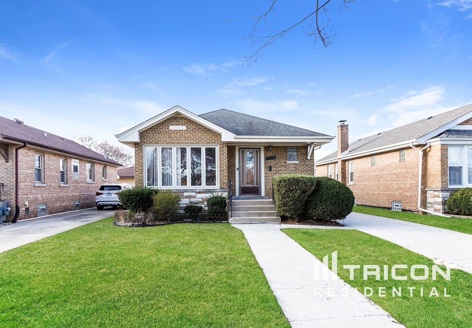 3137 W 101st St, Evergreen Park, IL 60805 | Zillow