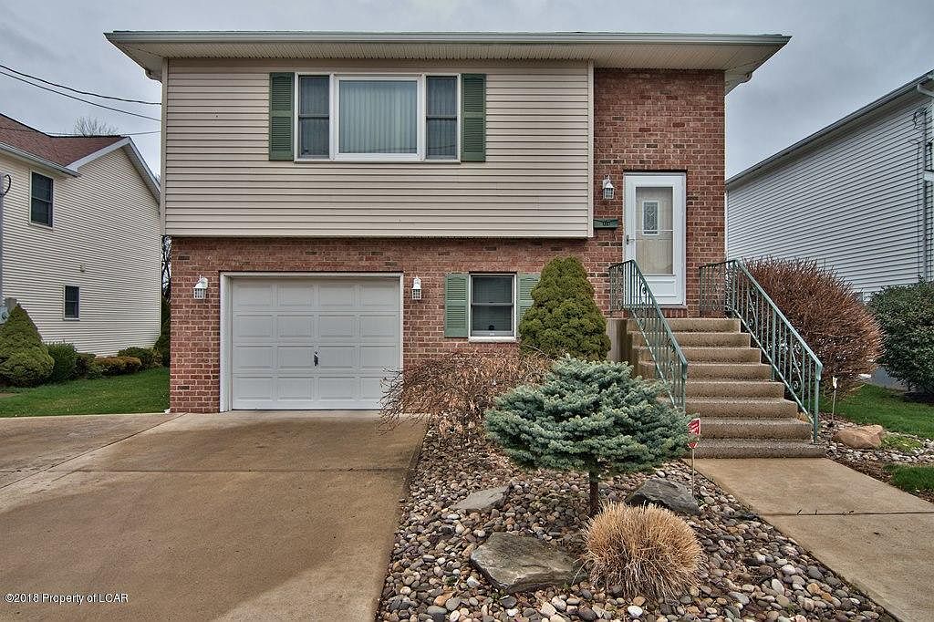 334 Atlantic Ave, West Pittston, PA 18643 | Zillow
