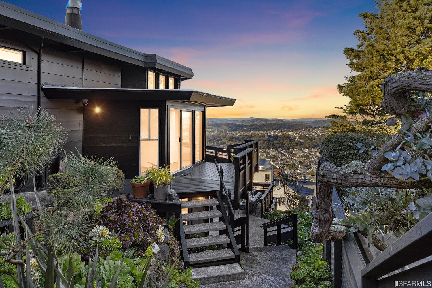 601 Ortega St, San Francisco, CA 94122 | Zillow