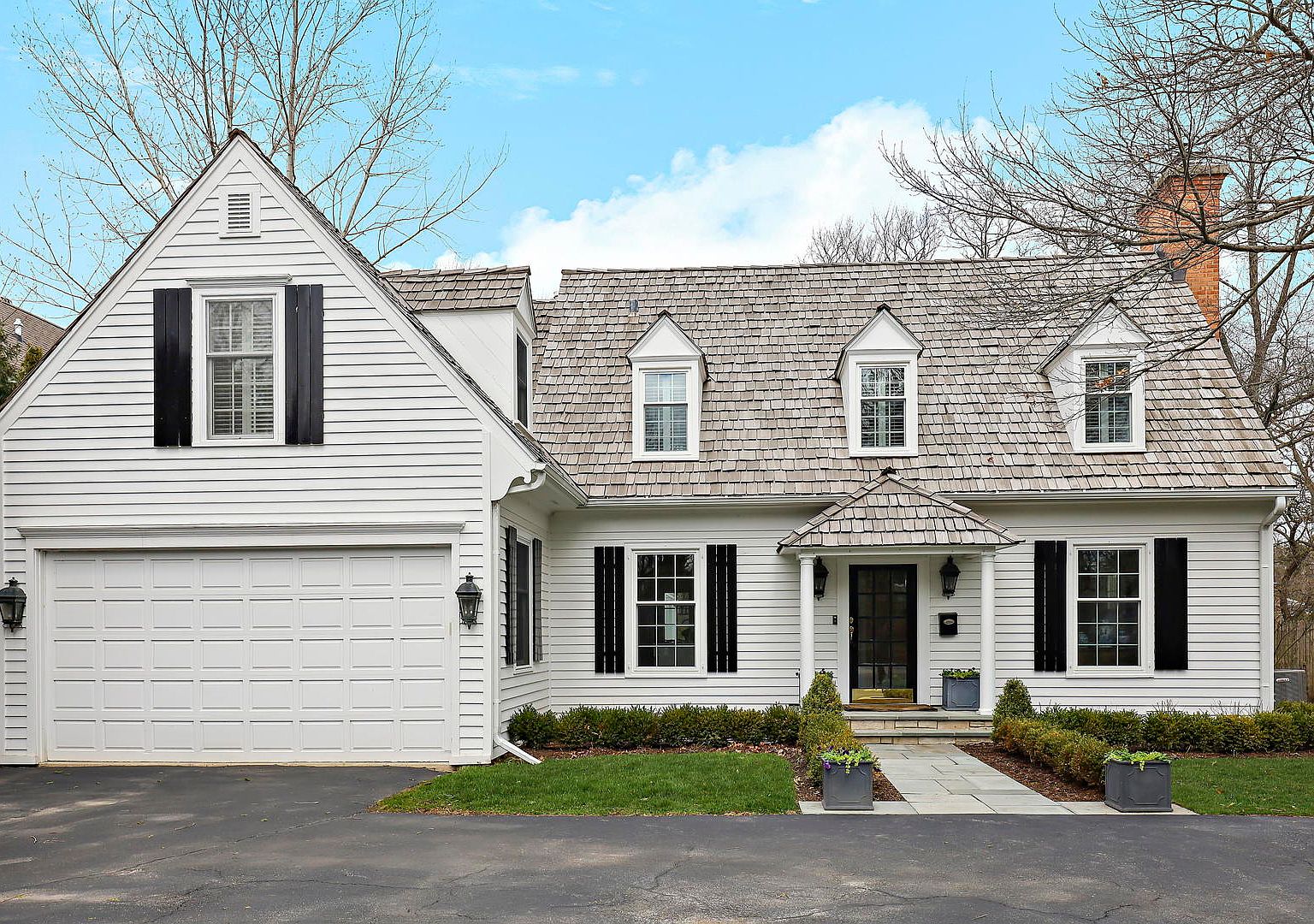 138 E Sheridan Rd, Lake Bluff, IL 60044 | Zillow