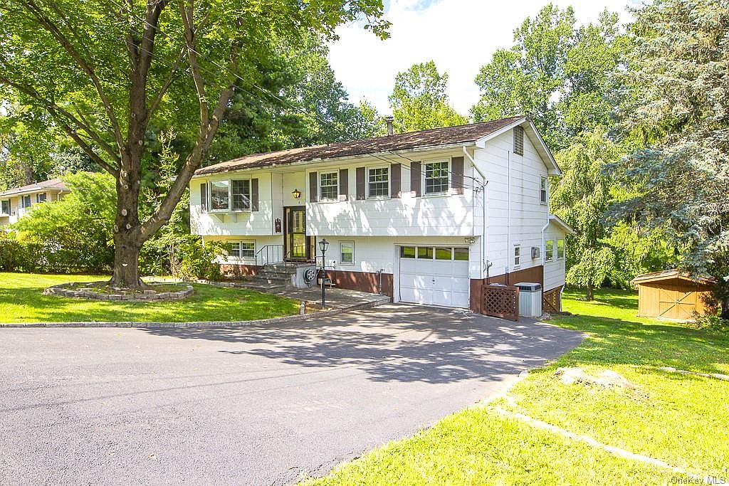 5 Gilmore Drive, Stony Pt, NY 10980 | MLS #H6262648 | Zillow