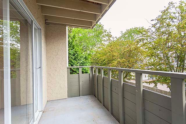 70 Dallas Rd #2B-1BA-1050SQFT, Victoria, BC V8V 1A2 | Zillow