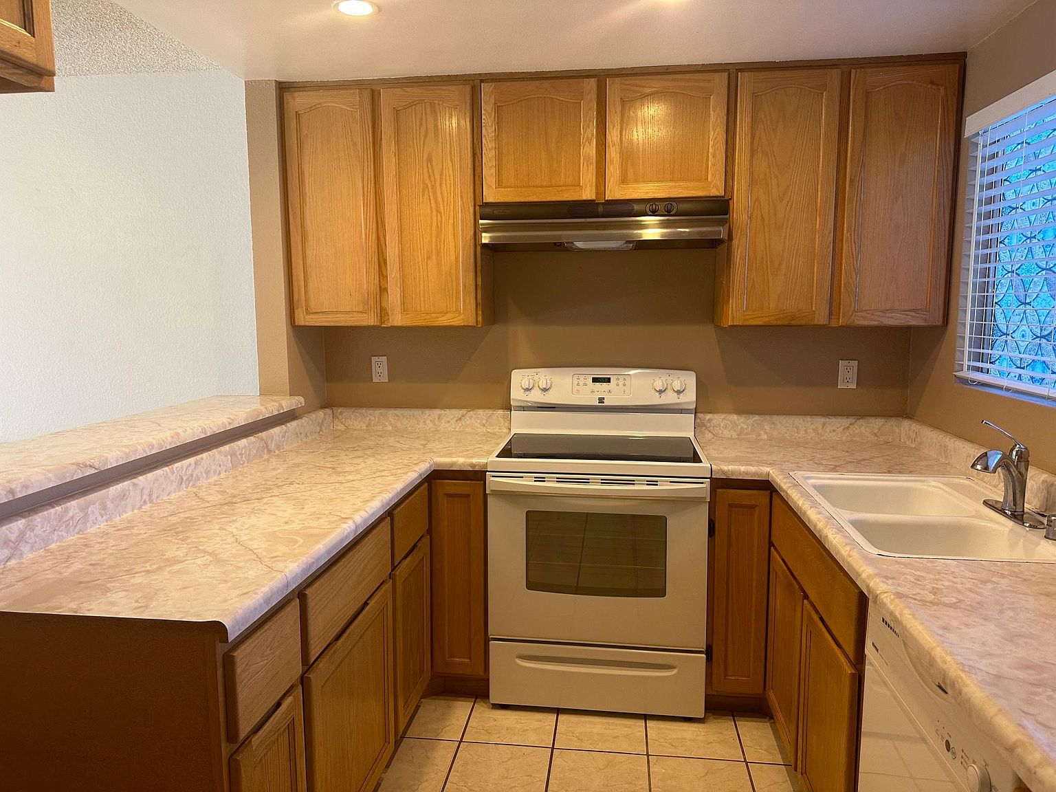 23331 La Glorieta #11, Mission Viejo, CA 92691 | Zillow