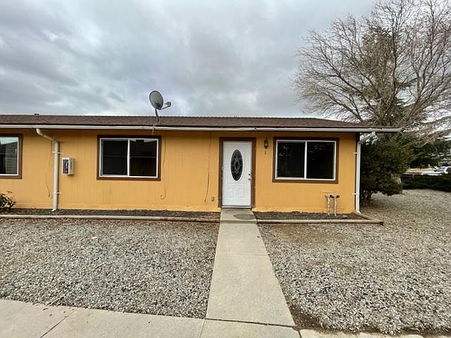 21130 Santa Barbara Dr APT 1, Tehachapi, CA 93561 | Zillow