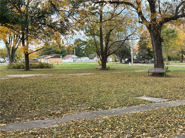 Georgetown IL Real Estate - Georgetown IL Homes For Sale | Zillow