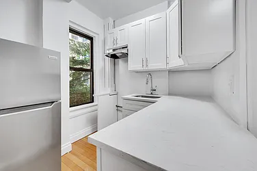 52 Clark Street #1L in Brooklyn Heights, Brooklyn | StreetEasy