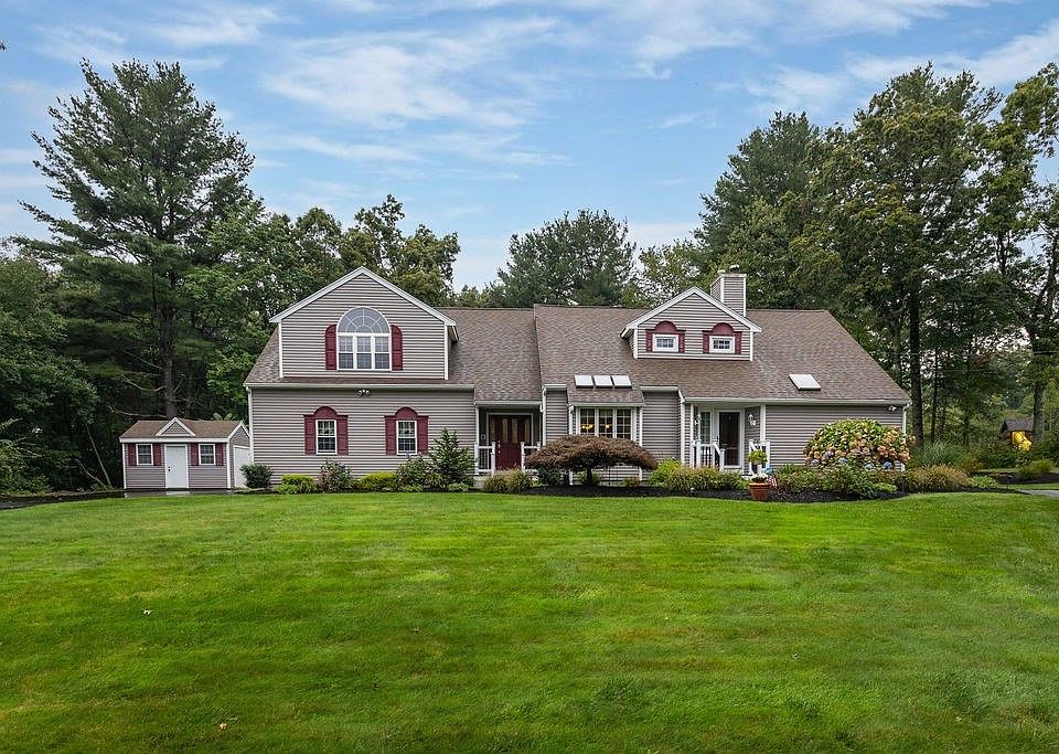 243 Riverlin St, Millbury, MA 01527 | Zillow