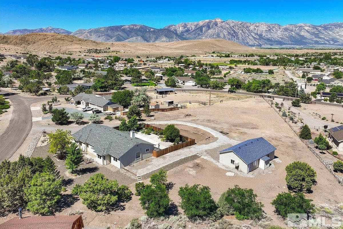 624 Stagecoach Rd, Gardnerville, NV 89410 | Zillow
