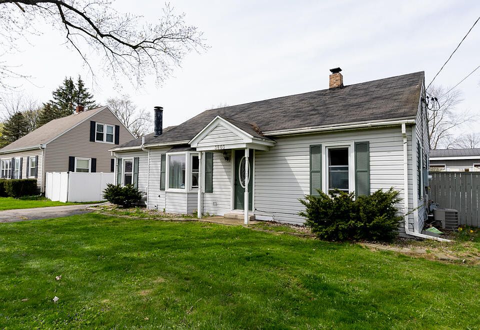 3803 Miller Rd, Kalamazoo, MI 49001 | Zillow