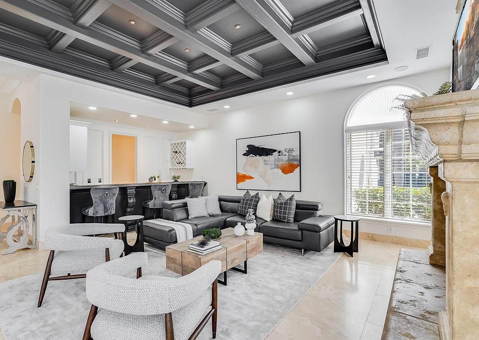 6998 Rancho La Cima Dr, Rancho Santa Fe, CA 92067 | Zillow