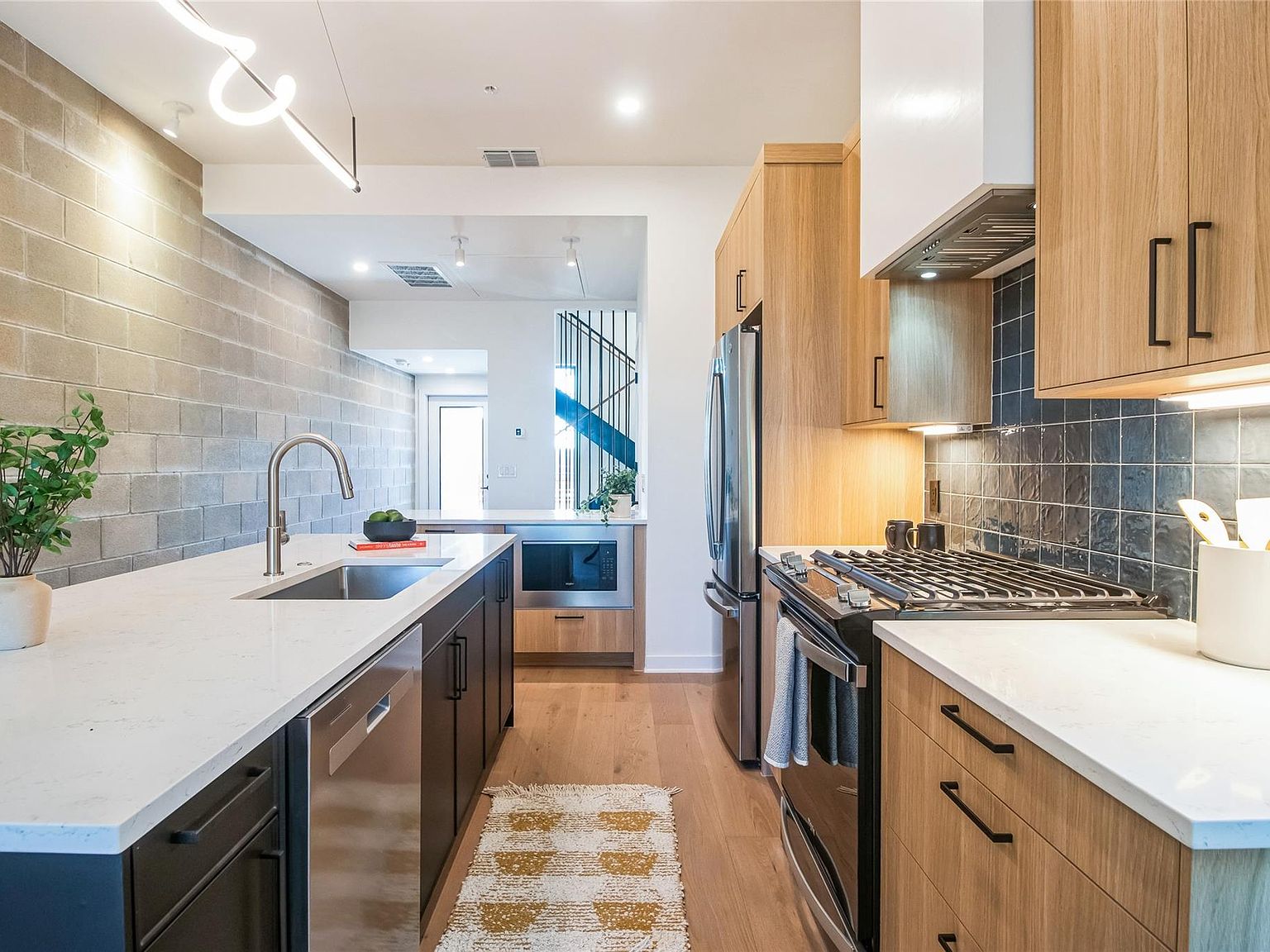 700 Denson Dr #1104, Austin, TX 78752 | MLS #8551657 | Zillow