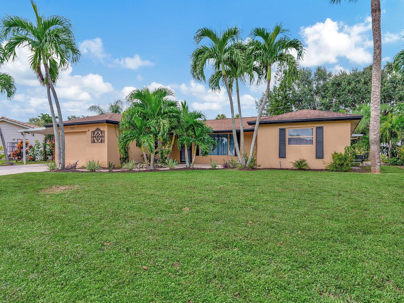 7235 Saint Andrews Rd, Lake Worth, FL 33467 | MLS #RX-11017982 | Zillow