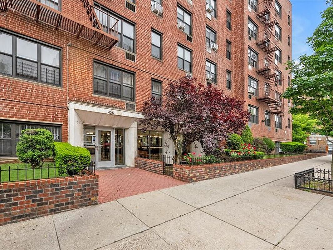 425 E 26th St APT 6J, Brooklyn, NY 11226 | MLS #S1775390 | Zillow