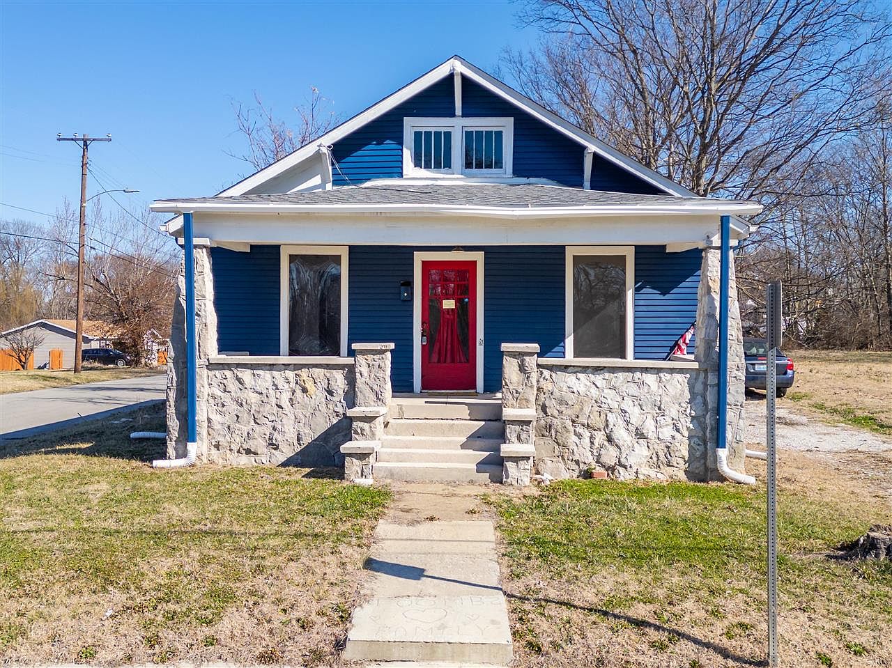 1102 Central Ave, Hopkinsville, KY 42240 | MLS #RA20240857 | Zillow