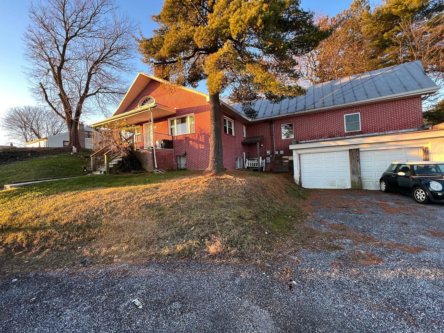 4400 Hanover Pike, Manchester, MD 21102 | Zillow