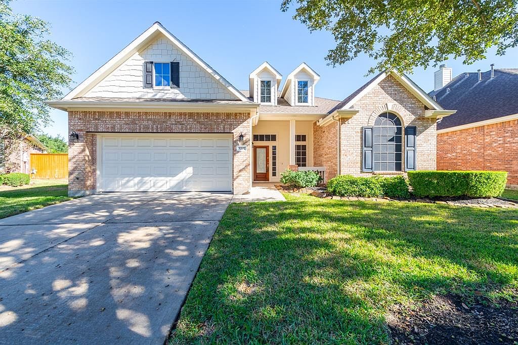 5207 Valley Bluff Ln, Katy, TX 77494 | Zillow