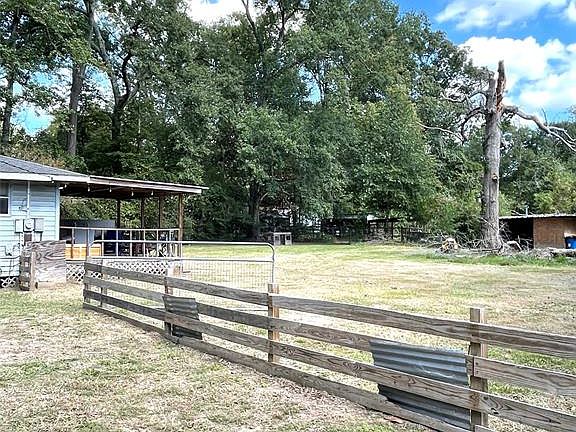 267 County Road 3317, Cleveland, TX 77327 | Zillow