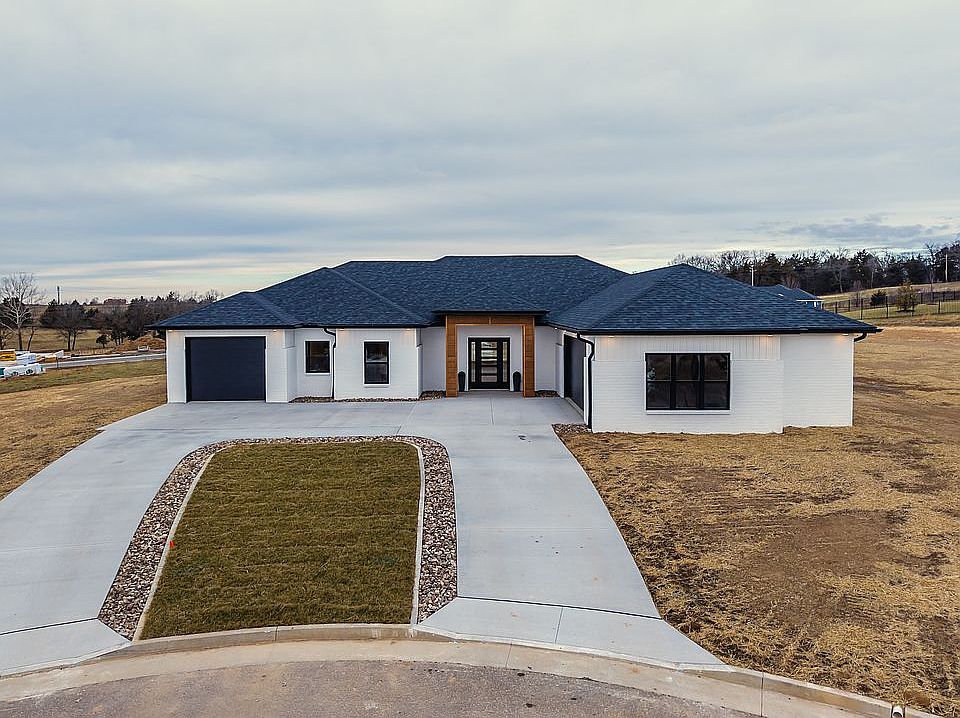 5710 Morning Glory Ct, Jefferson City, MO 65109 | Zillow