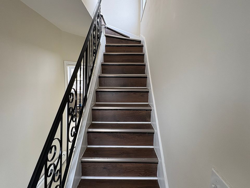 818 Martin St FLOOR 1, Elizabeth, NJ 07201 | Zillow