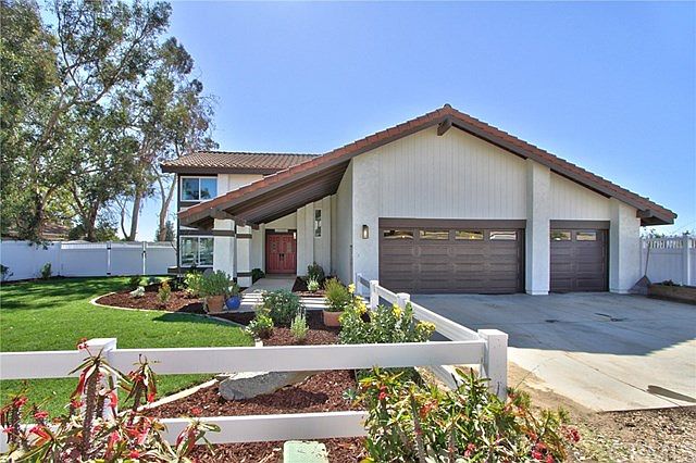 18345 Granite Ave, Riverside, CA 92508 | Zillow