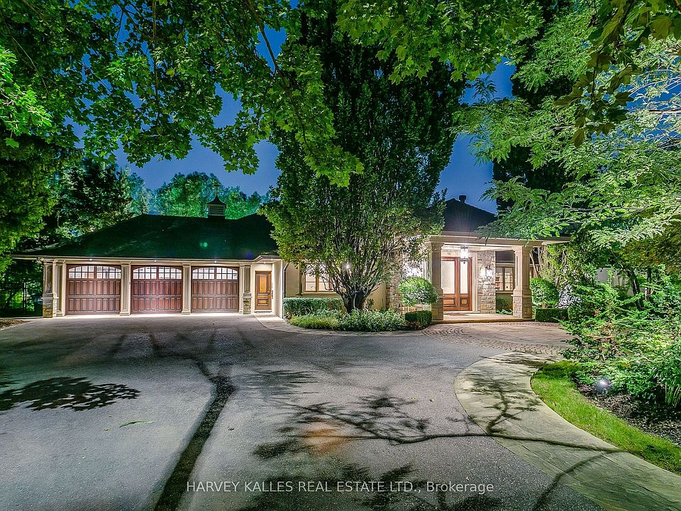 98 Old Colony Rd #C12, Toronto, ON M2L 2K2 | Zillow
