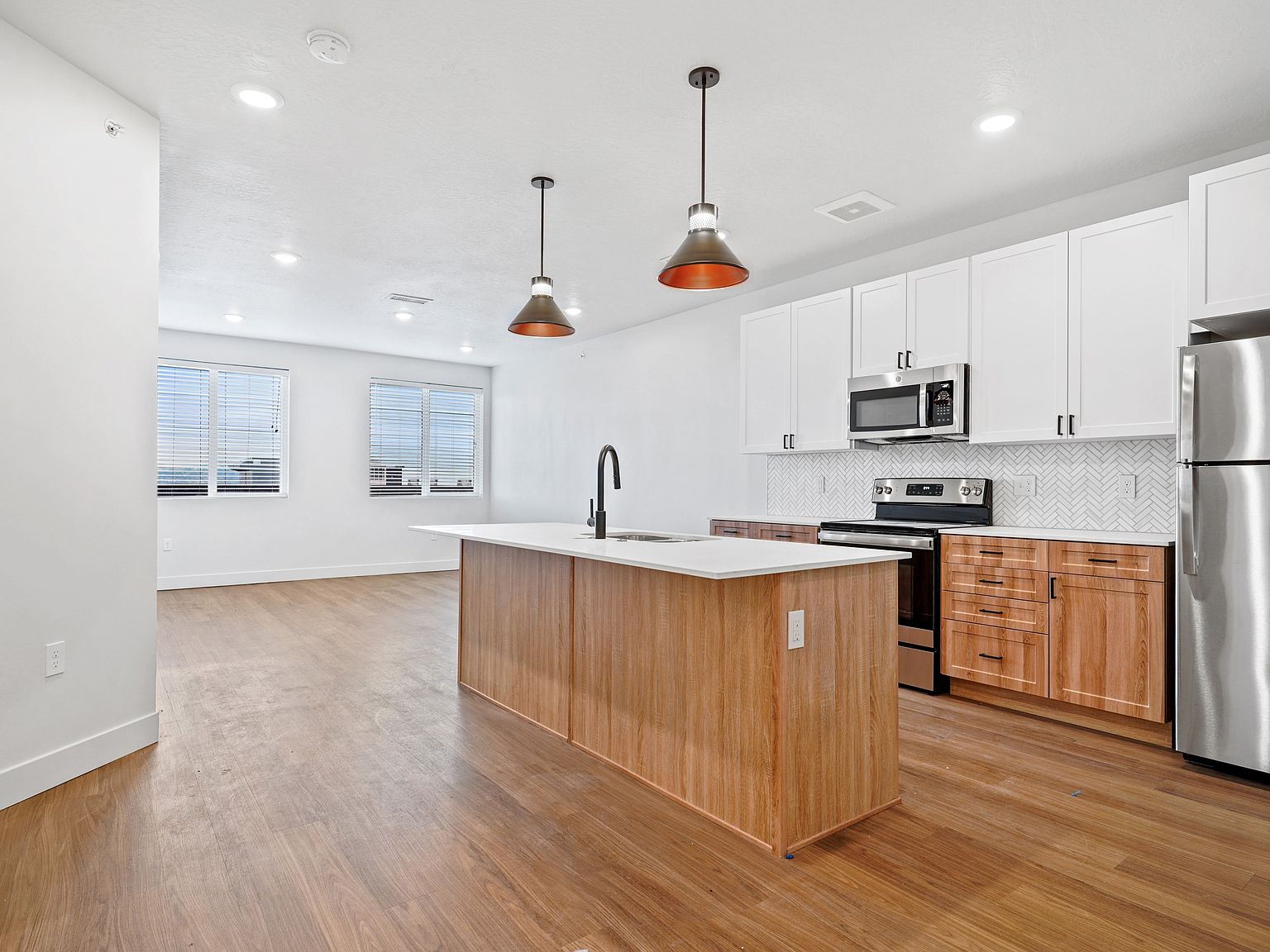 440 W River View Way #C306, Provo, UT 84604 | Zillow