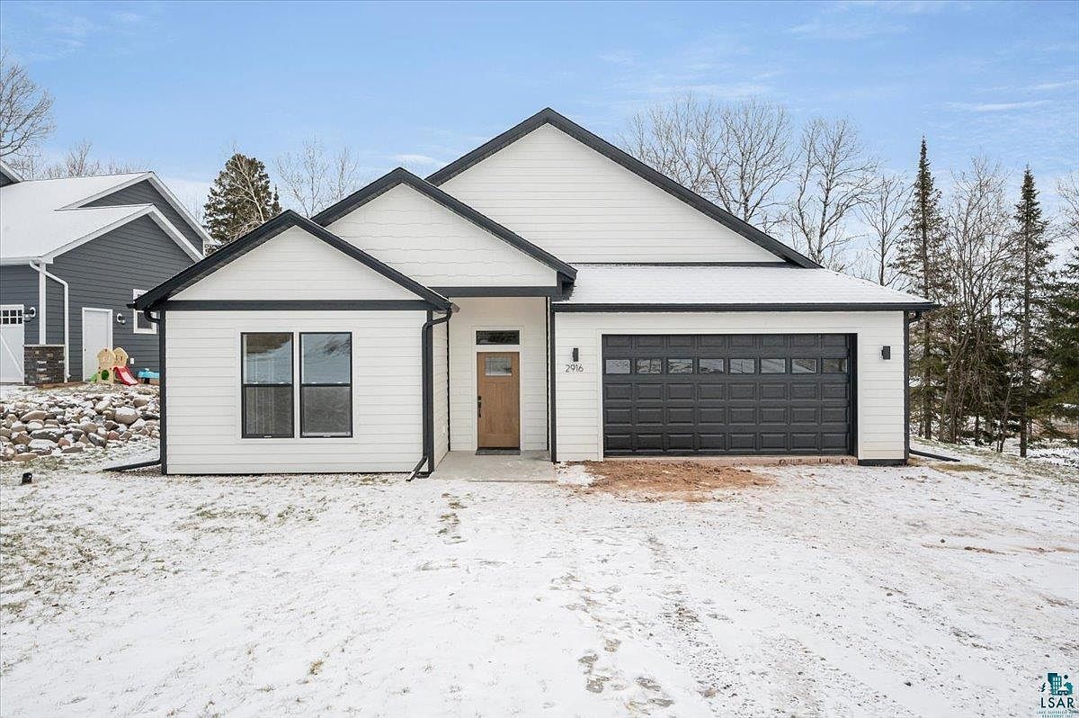 2916 Nighthawk Ln, Duluth, MN 55804 | Zillow