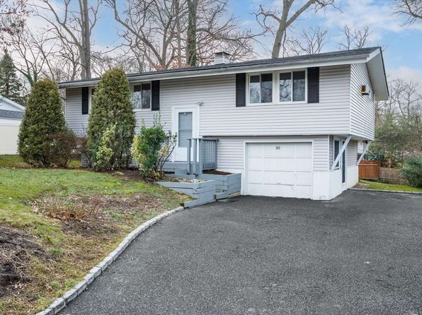 Commack NY Real Estate - Commack NY Homes For Sale | Zillow