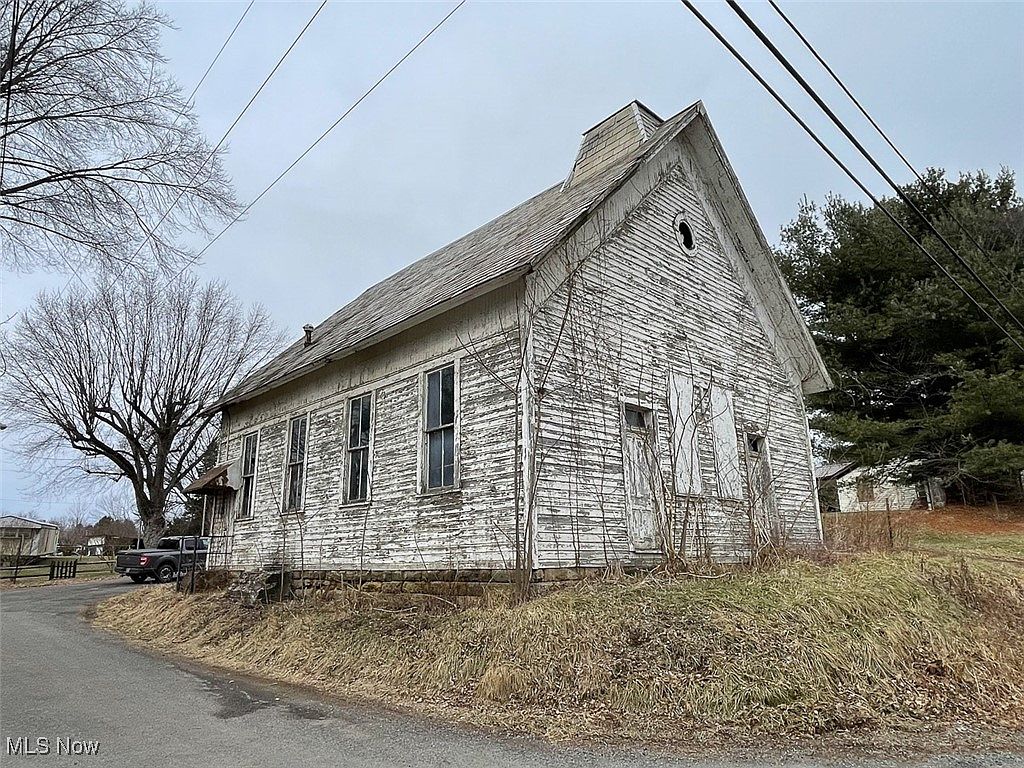 10621 Rochester Rd, East Rochester, OH 44625 | Zillow